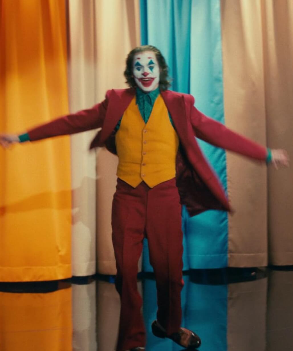 Arthur Fleck Joaquin Phoenix Joker Red Suit