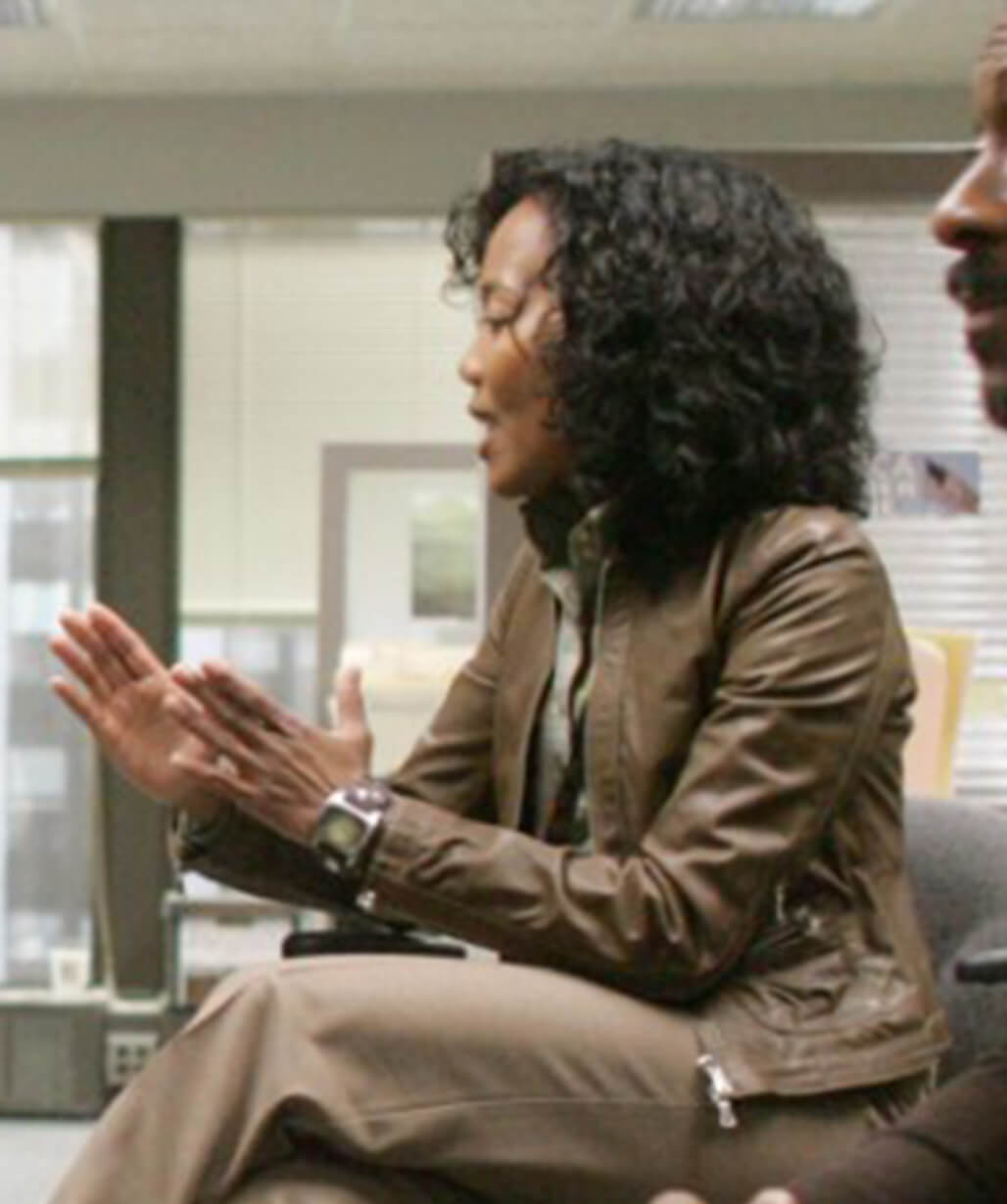 Sonja Sohn The Wire S04 Kima Greggs Brown Leather Jacket